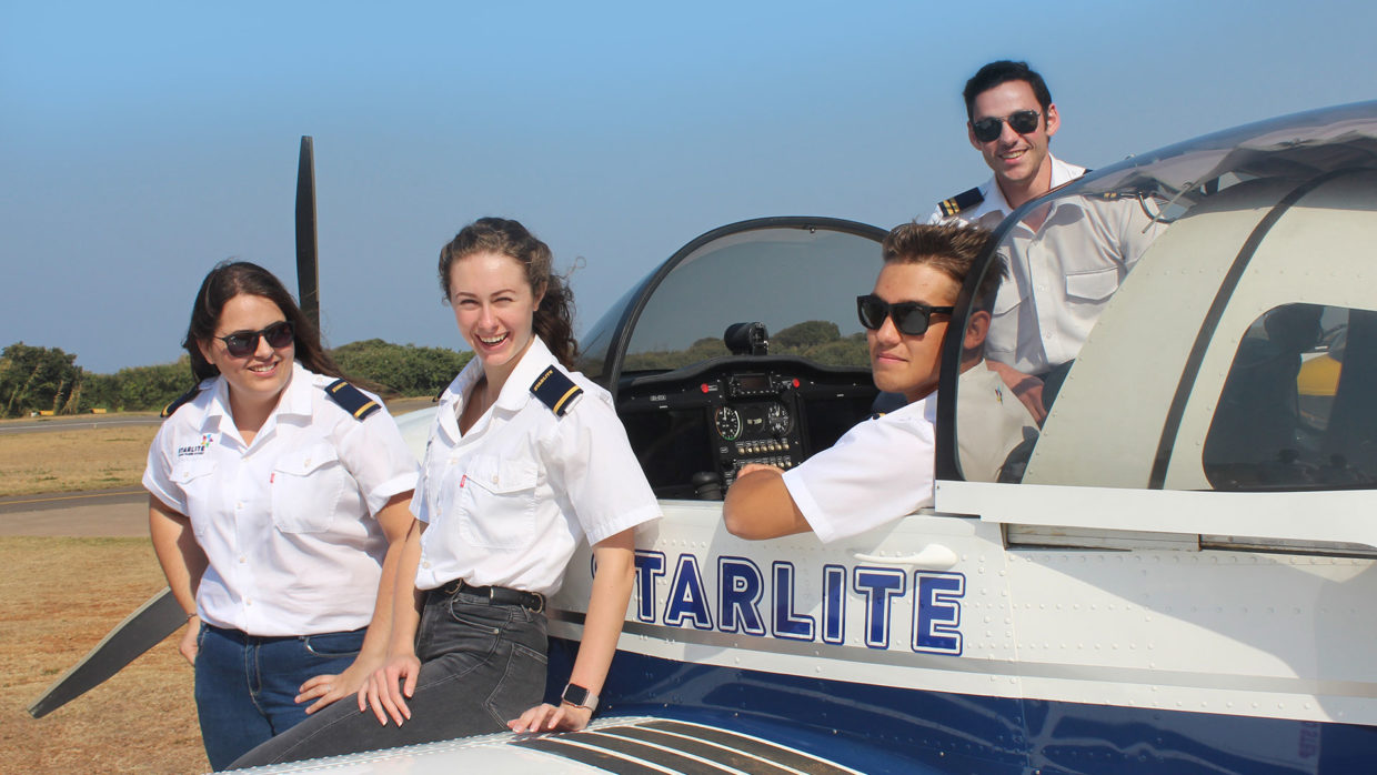 Helicopter and Aeroplane Pilot Training Courses | Starlite Aviation
